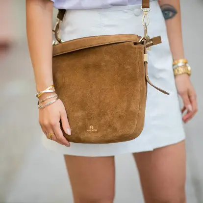 Luxury leather goods, fashion and accessories - AIGNER